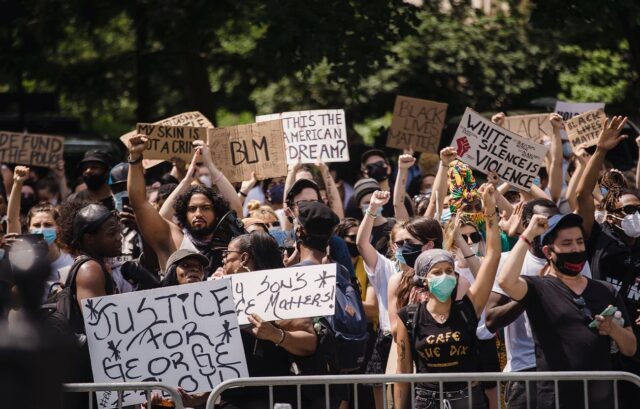 ¿Qué es la segregación racial? - El Orden Mundial - EOM